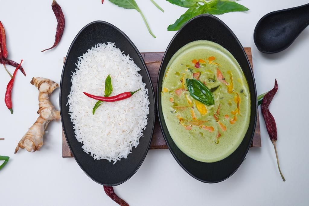 Thai curry rice bowl – The Food Villa